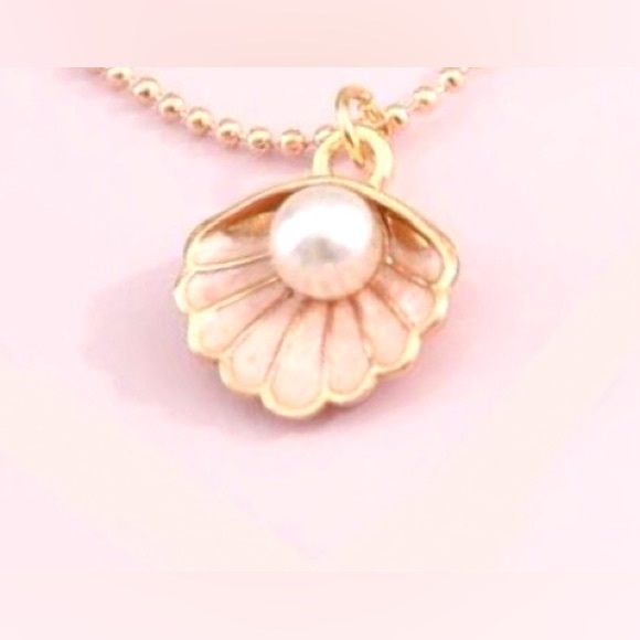 Jewelry | Pearl In Clam Shell Pink Enamel Seashell Mermaid Ocean Beachy ...
